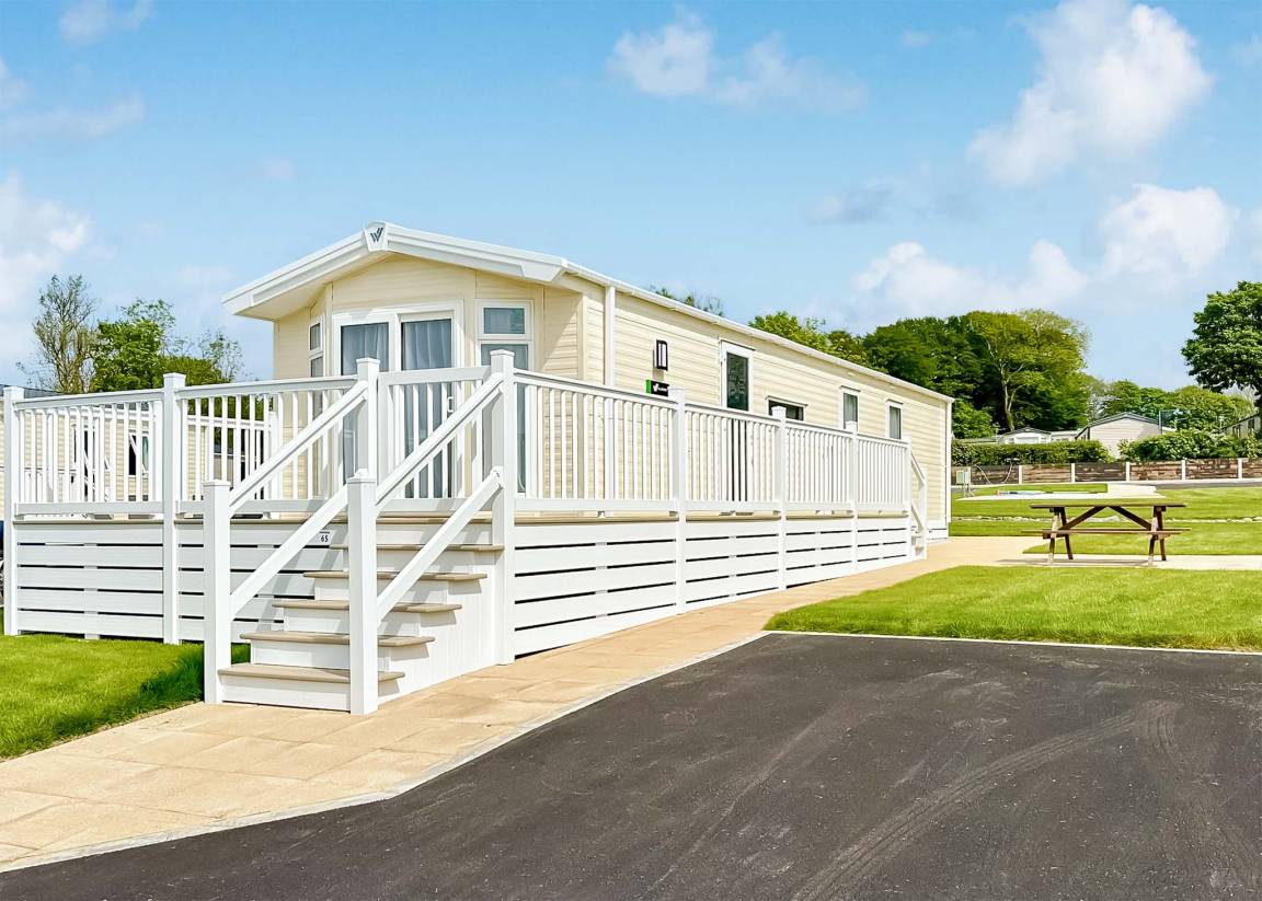 Caravan ∙ 3 Bedrooms ∙ 8 Guests - Pembrokeshire