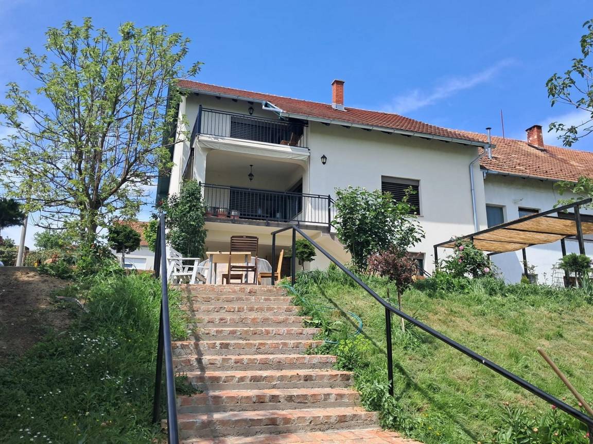 231 M² Maison De Vacances ∙ 6 Chambres ∙ 10 Personnes - Croatie