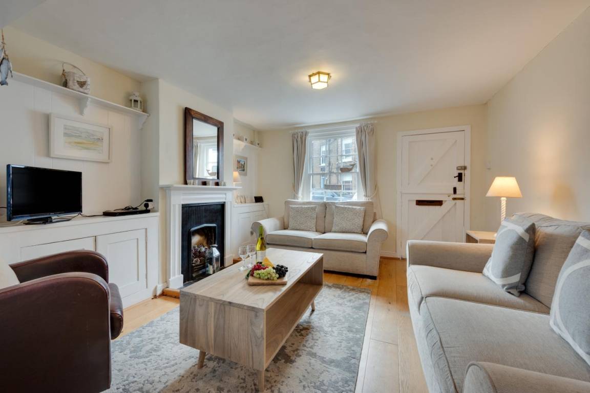 Cottage ∙ 2 Bedrooms ∙ 4 Guests - Southwold