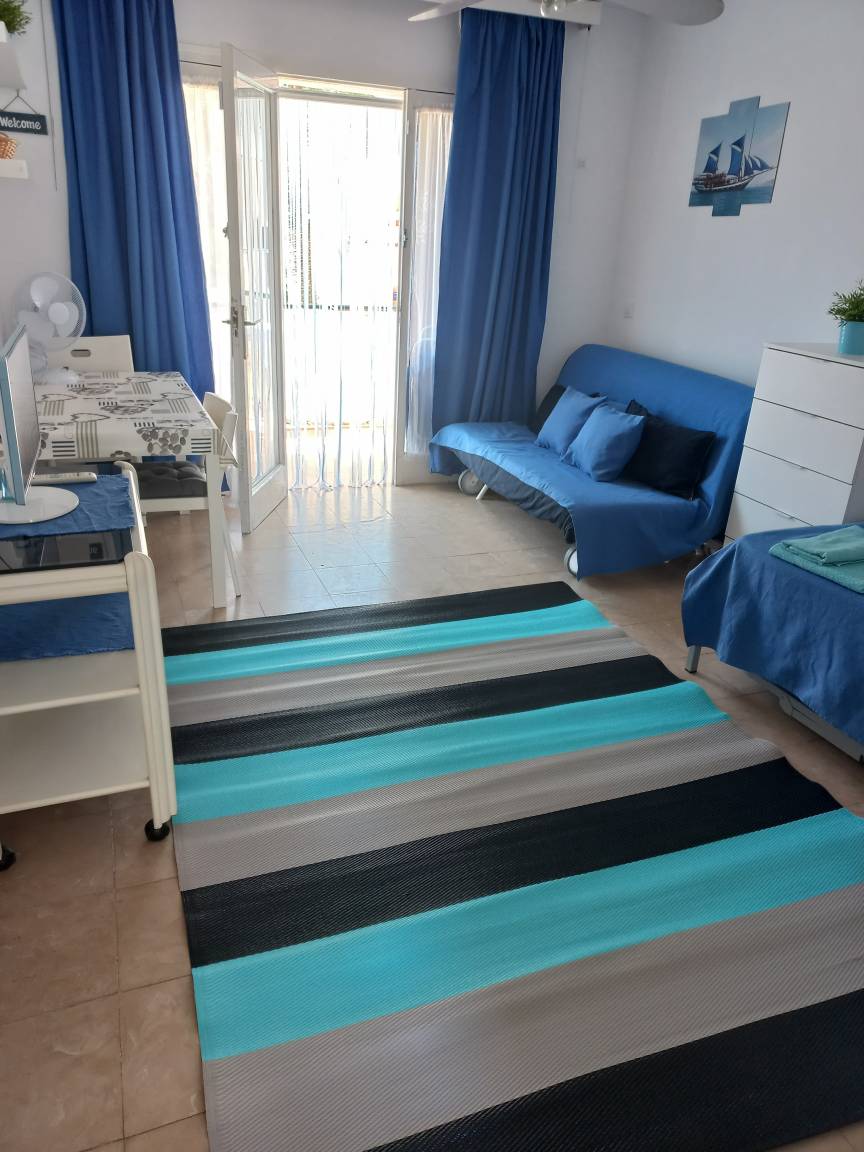 35 M² Studio ∙ 1 Chambre ∙ 2 Personnes - Cunit