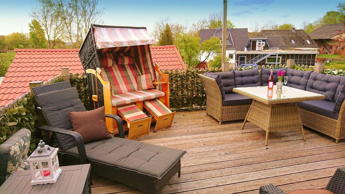 75 M² Ferienwohnung ∙ 2 Schlafzimmer ∙ 4 Gäste - Bredstedt