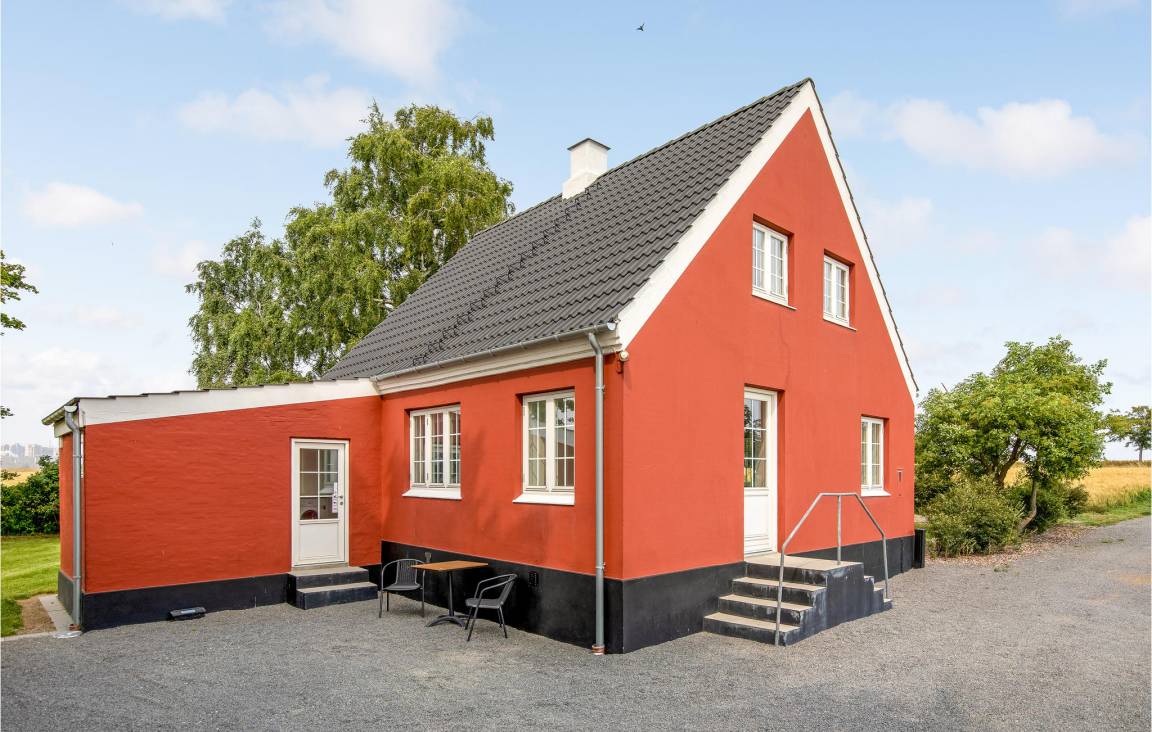 105 M² Farmhouse ∙ 2 Bedrooms ∙ 4 Guests - Bornholm