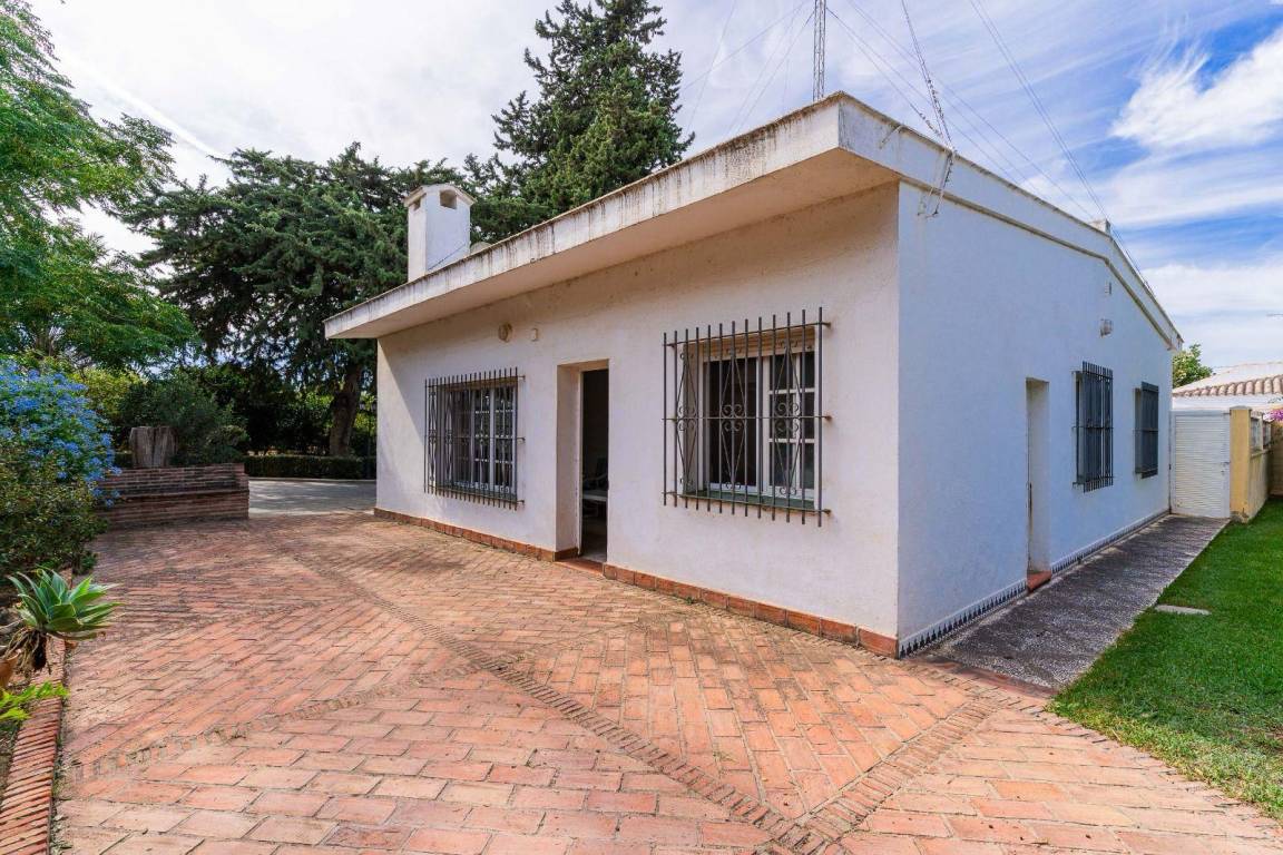 187 M² Maison De Vacances ∙ 4 Chambres ∙ 8 Personnes - Novo Sancti Petri