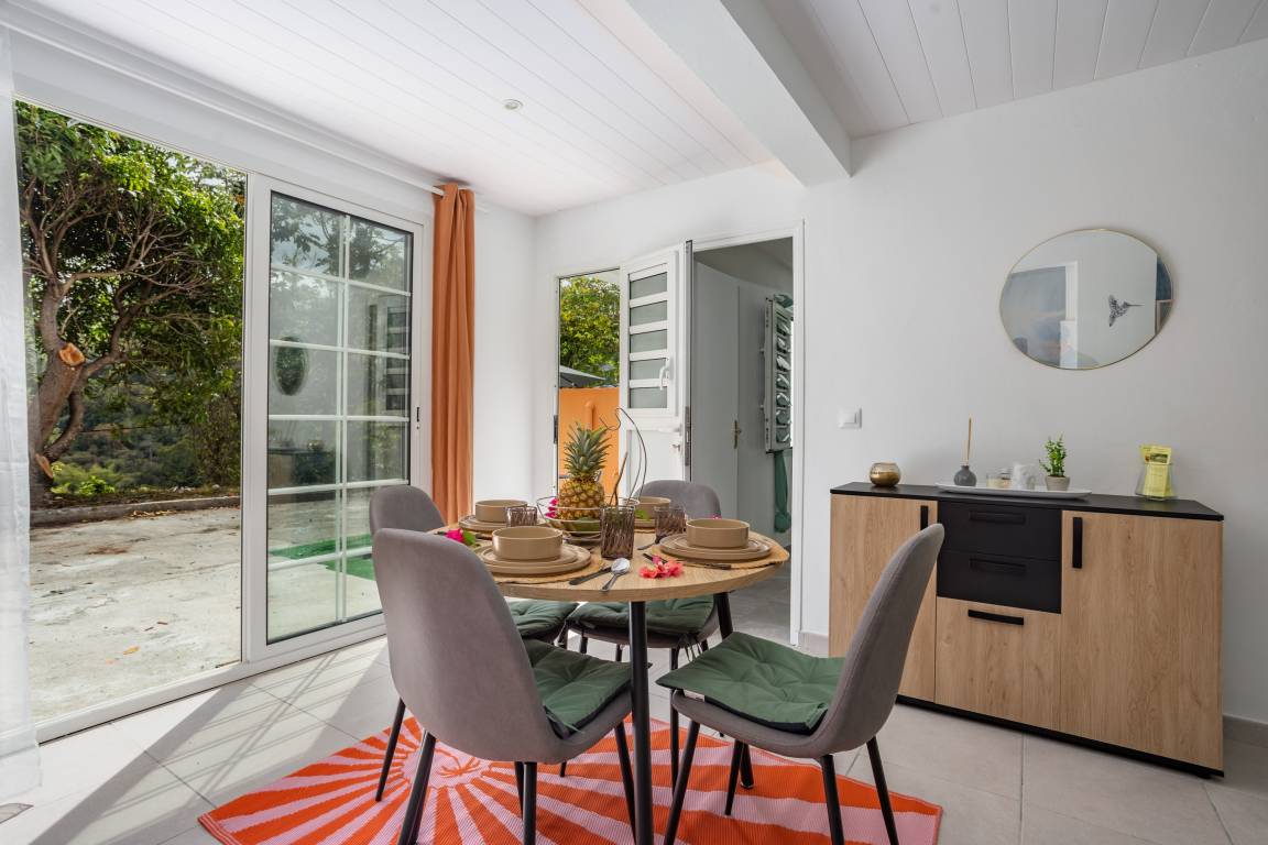 50 M² Huoneisto ∙ 1 Makuuhuone ∙ 4 Vierasta - Le Morne Rouge