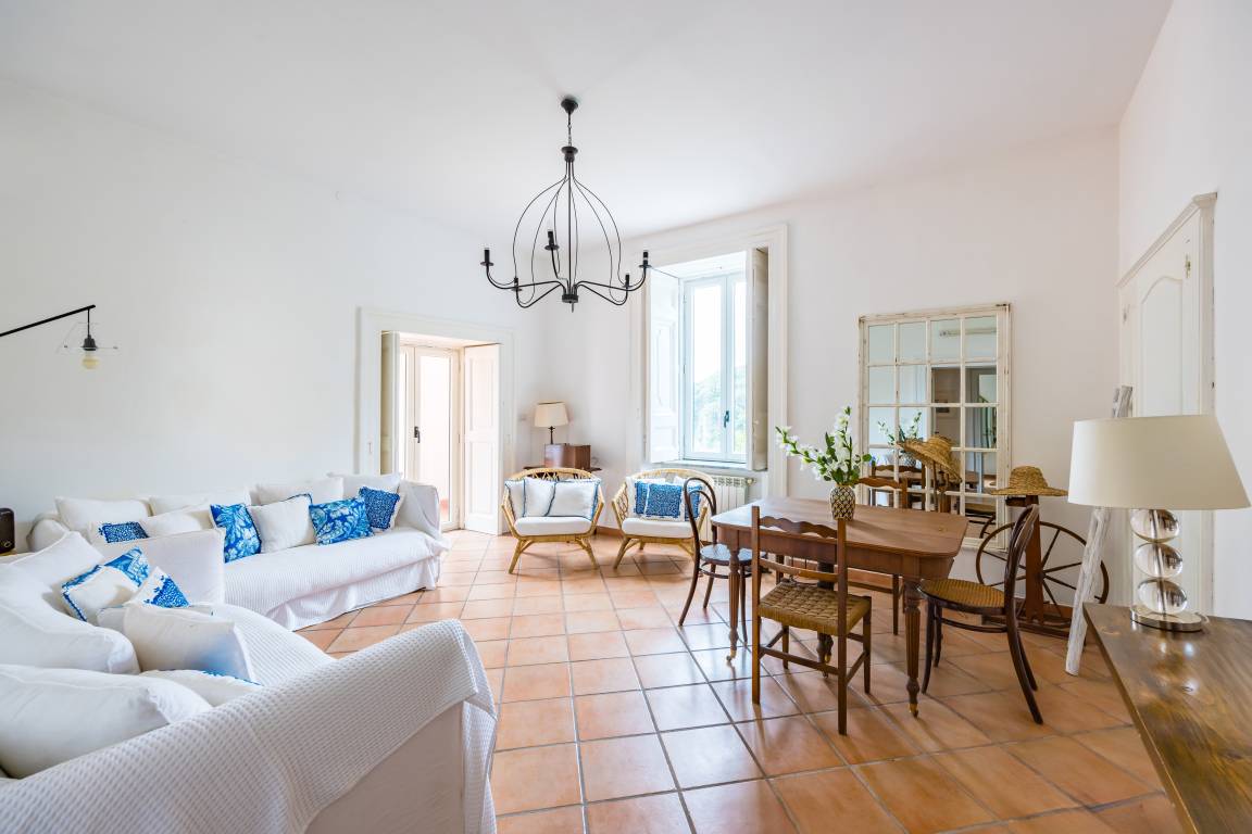 148 M² Casa ∙ 3 Habitaciones ∙ 6 Huéspedes - Salerno, Italia