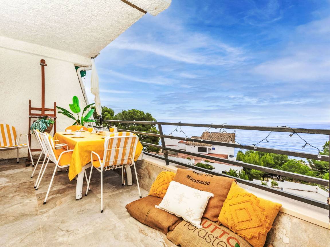 65 M² Huoneisto ∙ 2 Makuuhuonetta ∙ 5 Vierasta - Miami Playa