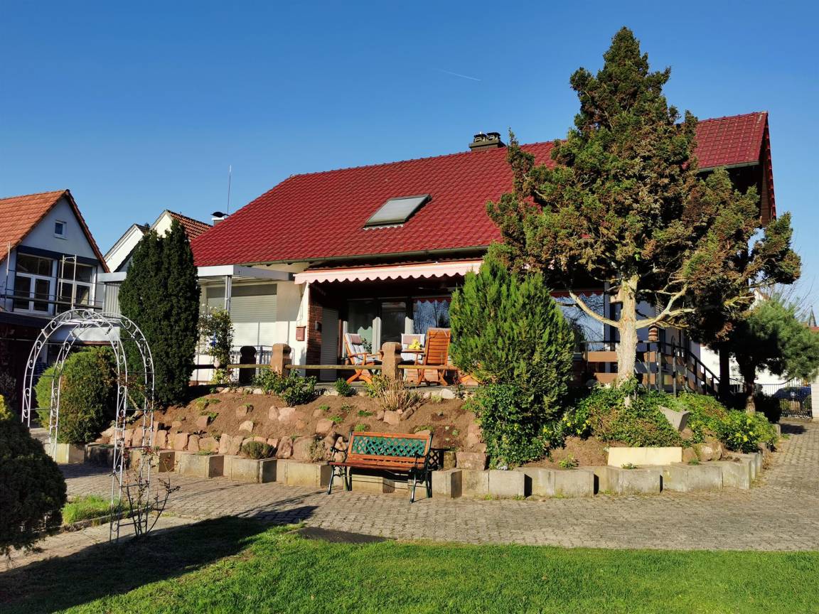 80 M² Ferienwohnung ∙ 2 Schlafzimmer ∙ 4 Gäste - Ludwigswinkel
