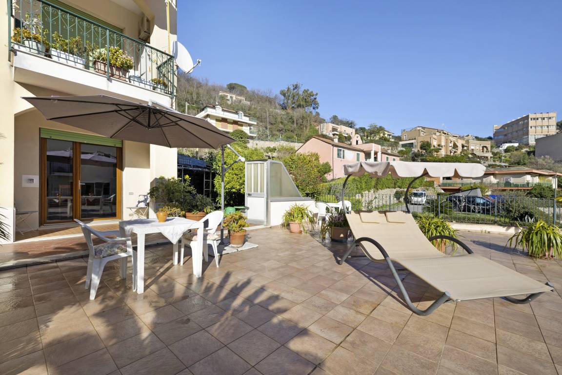 50 M² Apartamento ∙ 1 Habitación ∙ 4 Huéspedes - Finale Ligure