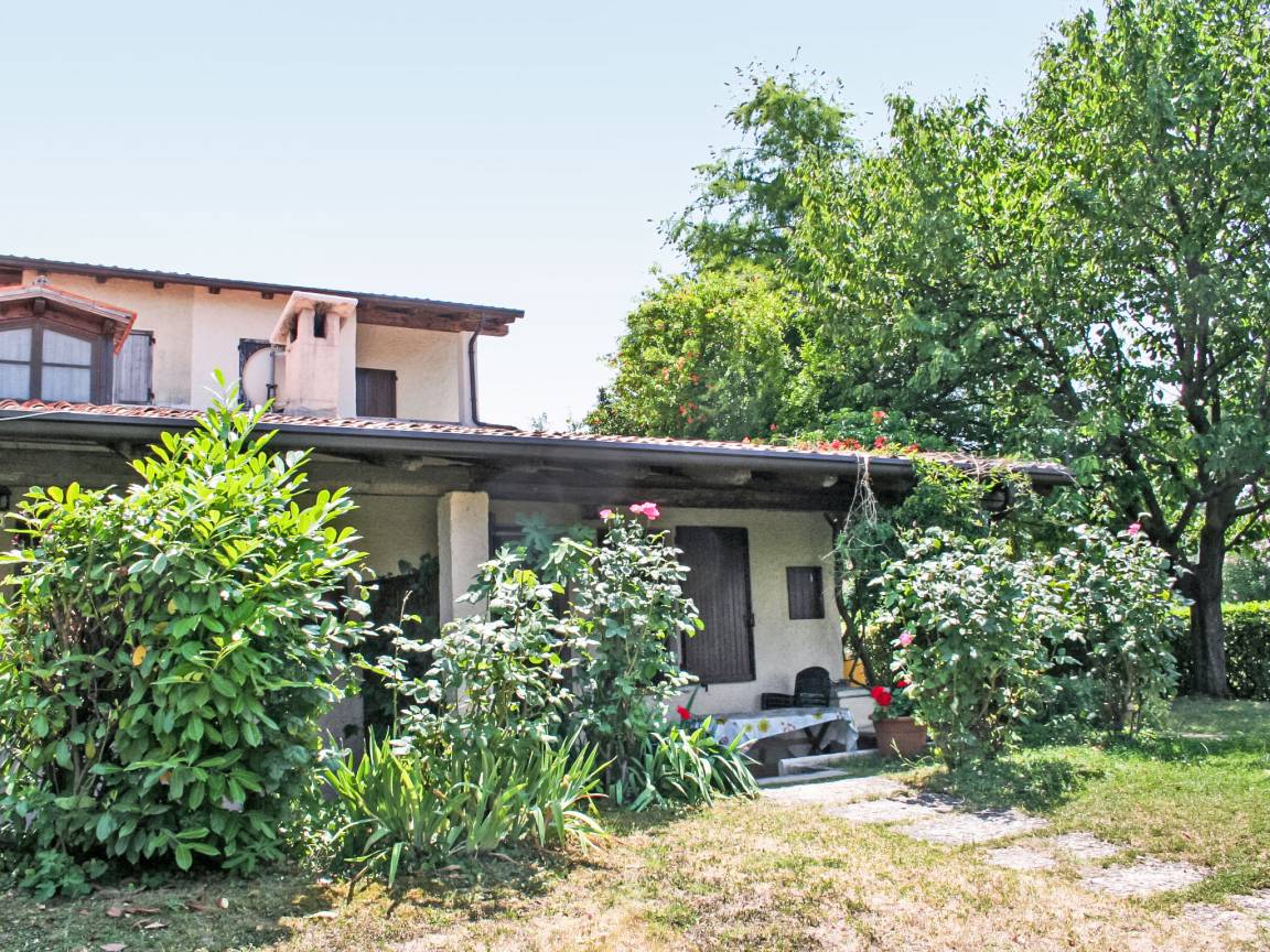 55 M² House ∙ 2 Bedrooms ∙ 6 Guests - Sirmione