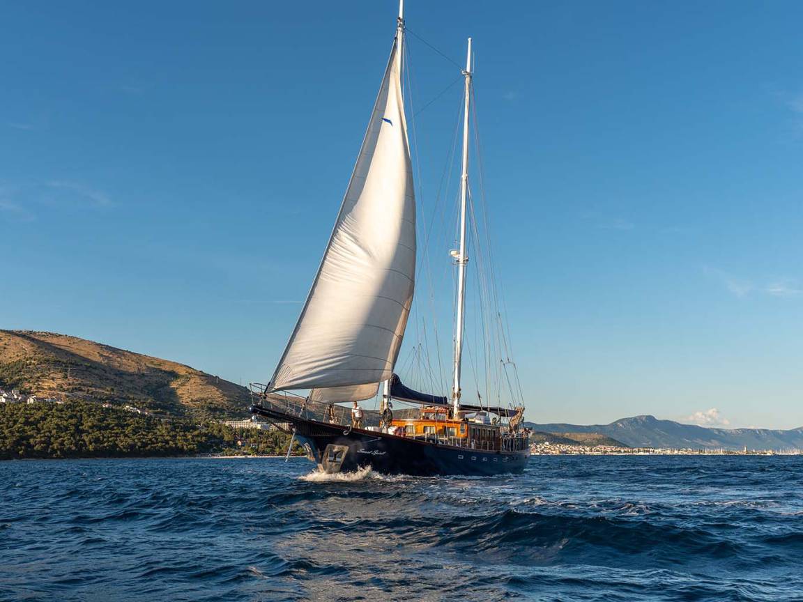 26 M² Casa Flotante ∙ 4 Habitaciones ∙ 8 Huéspedes - Trogir