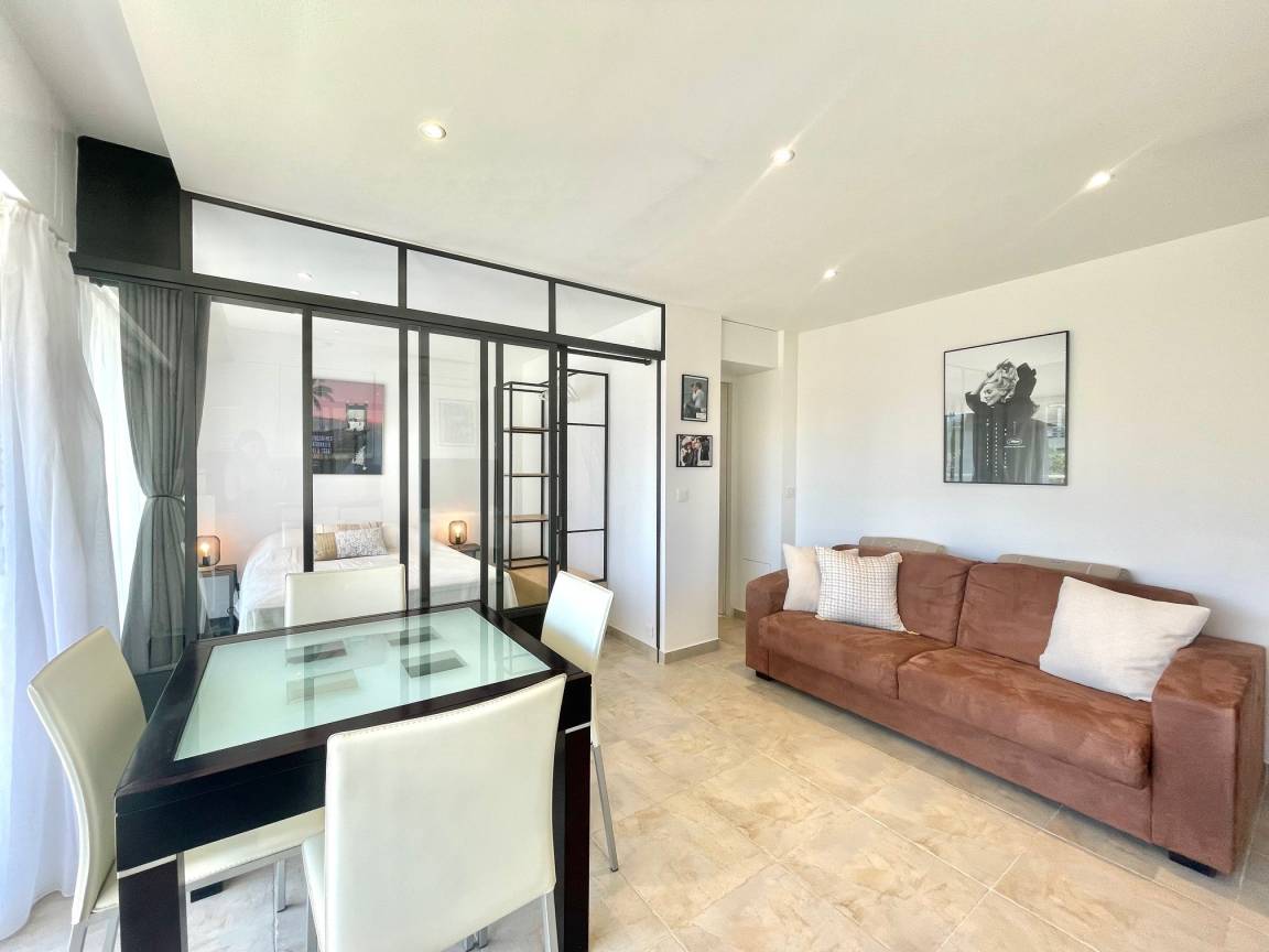27 M² Apartment ∙ 1 Bedroom ∙ 4 Guests - Cannes