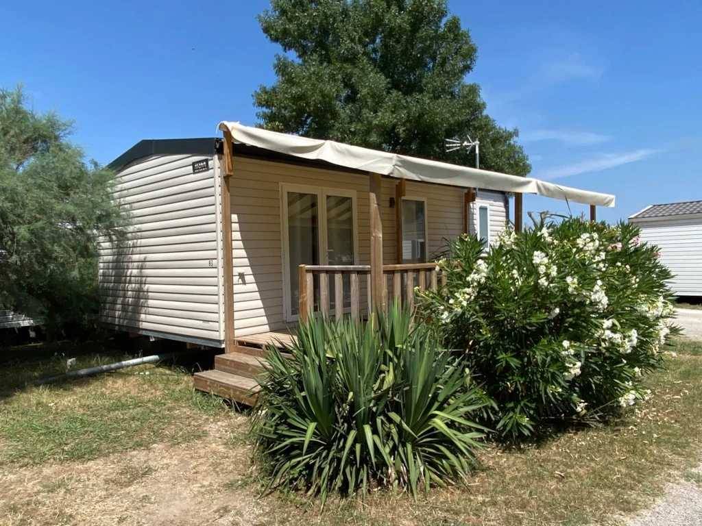 32 M² Camping ∙ 2 Chambres ∙ 4 Personnes - 