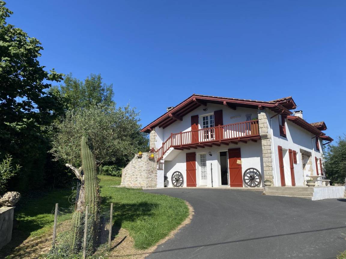 70 M² Gîte ∙ 2 Chambres ∙ 3 Personnes - Sare