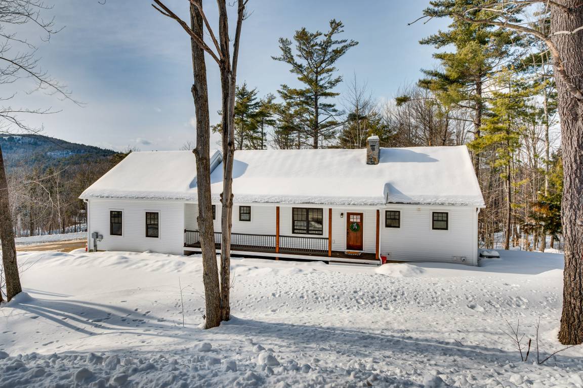 278 M² House ∙ 4 Bedrooms ∙ 10 Guests - Laconia, NH