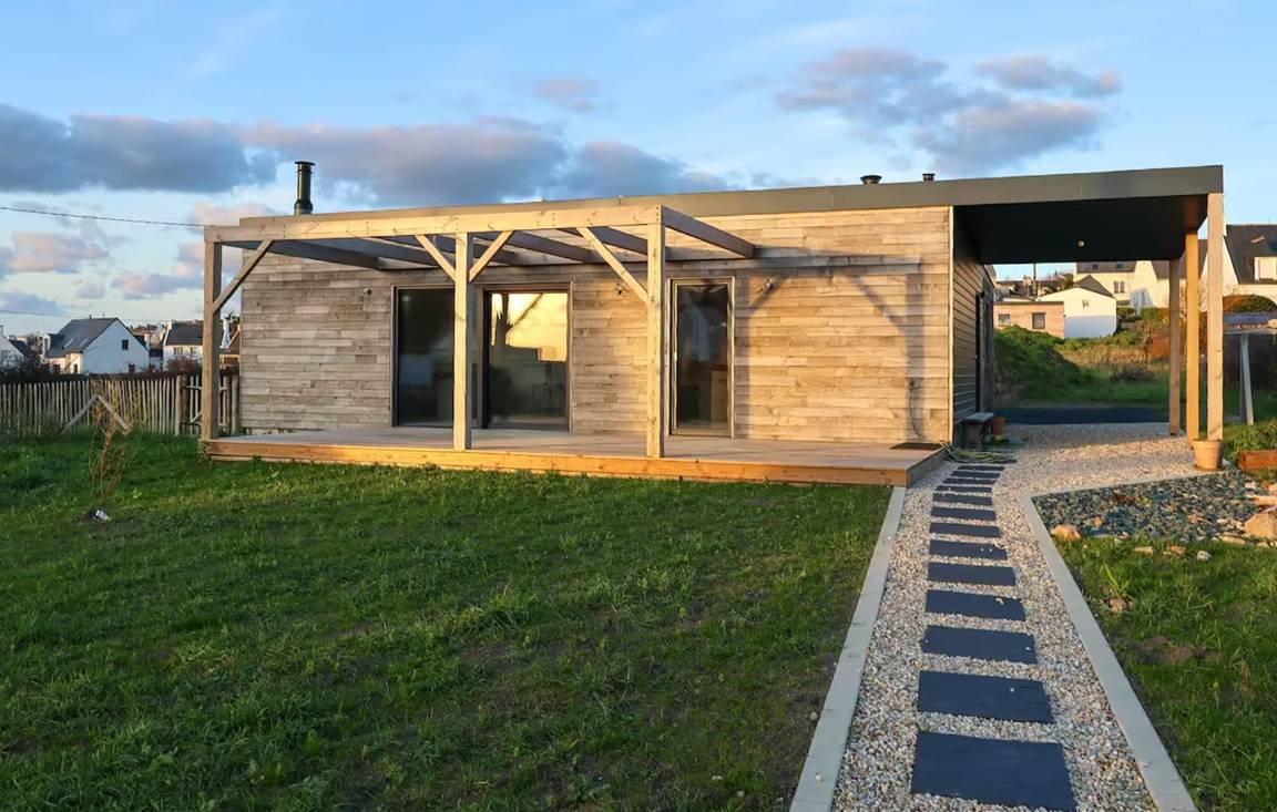 78 M² Ferienhaus ∙ 2 Schlafzimmer ∙ 4 Gäste - Plogoff