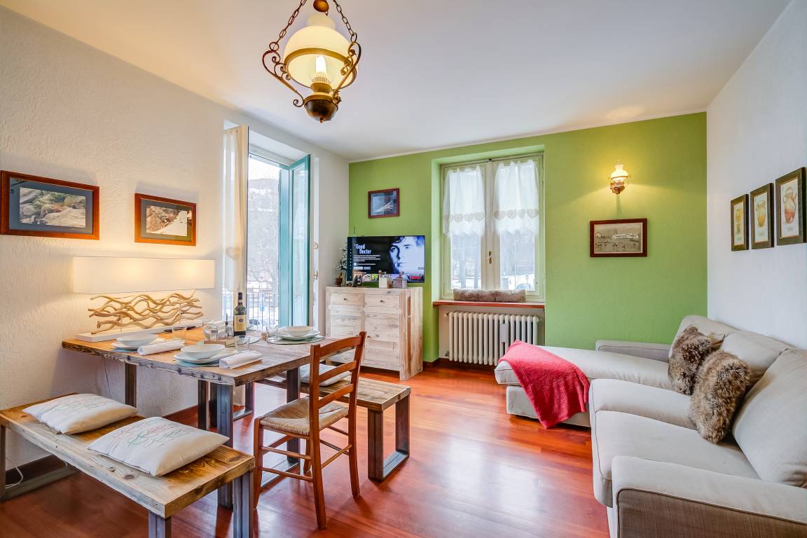 70 M² Apartamento ∙ 2 Habitaciones ∙ 4 Huéspedes - Sauze d'Oulx