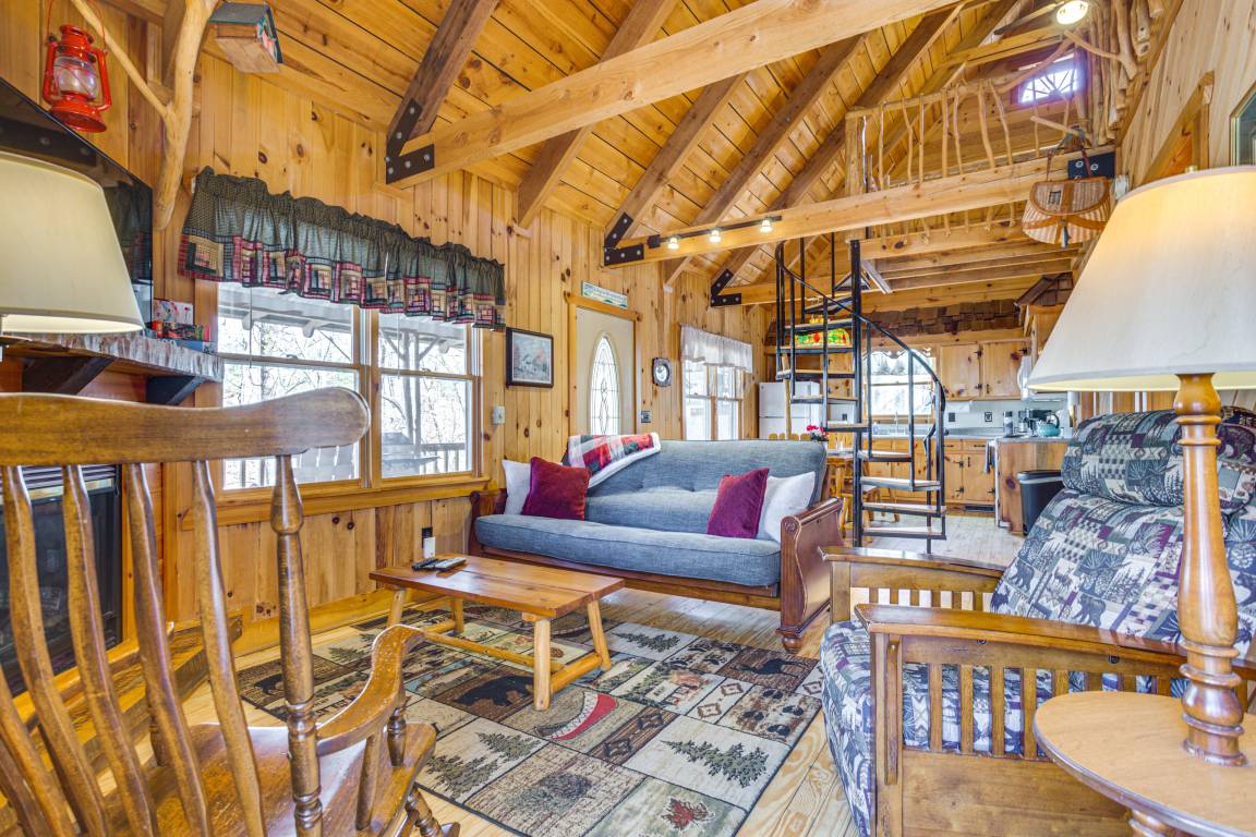 100 M² House ∙ 2 Bedrooms ∙ 6 Guests - Dahlonega, GA