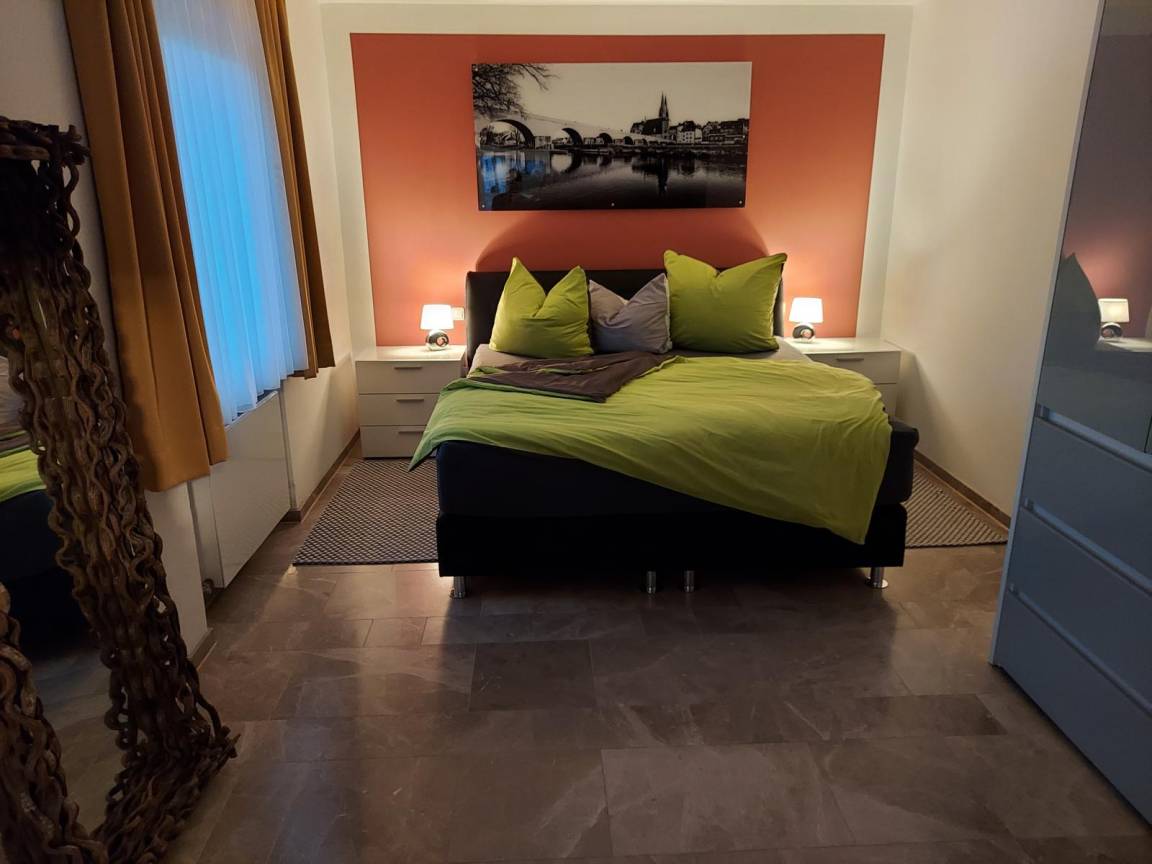 Ferienwohnung ∙ 1 Schlafzimmer ∙ 4 Gäste - Hausen