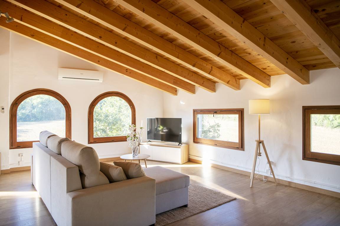 88 M² House ∙ 1 Bedroom ∙ 2 Guests - Besalú