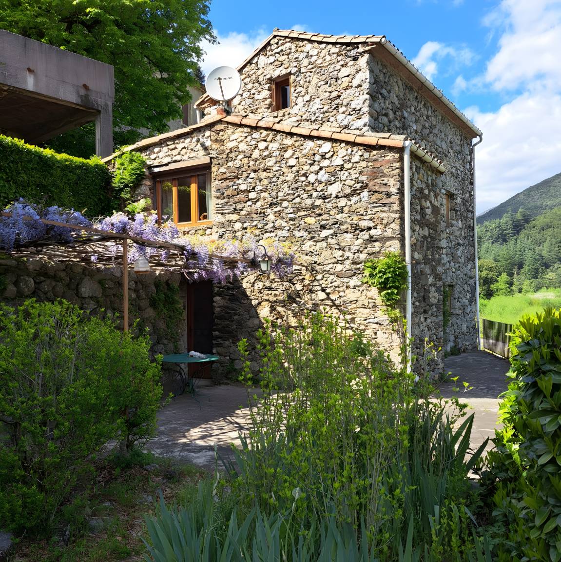 95 M² House ∙ 3 Bedrooms ∙ 6 Guests - Le Vigan