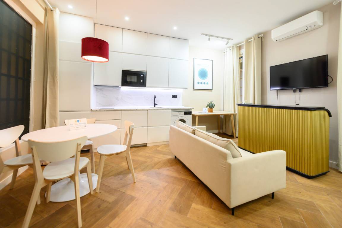 50 M² Estudio ∙ 2 Huéspedes - Chueca