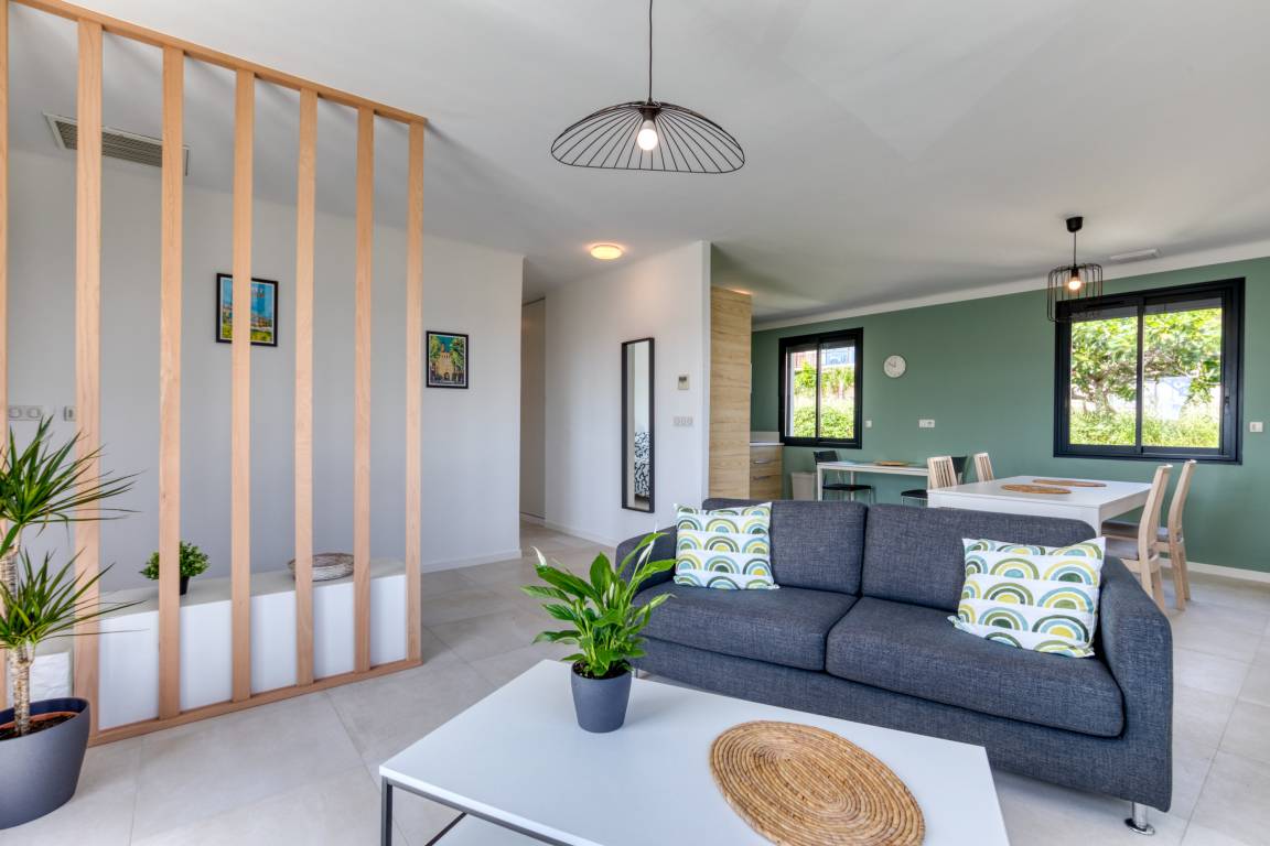 85 M² Villa ∙ 3 Chambres ∙ 6 Personnes - Sommières