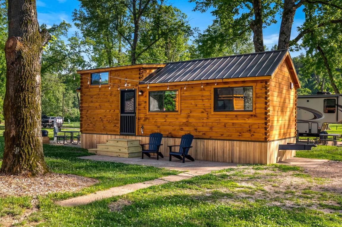 House ∙ 1 Bedroom ∙ 6 Guests - Branson, MO