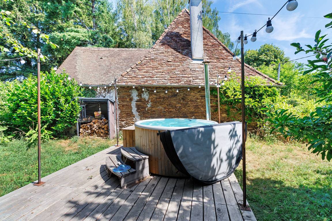 70 M² Maison De Vacances ∙ 2 Chambres ∙ 5 Personnes - Saint-Yrieix-la-Perche