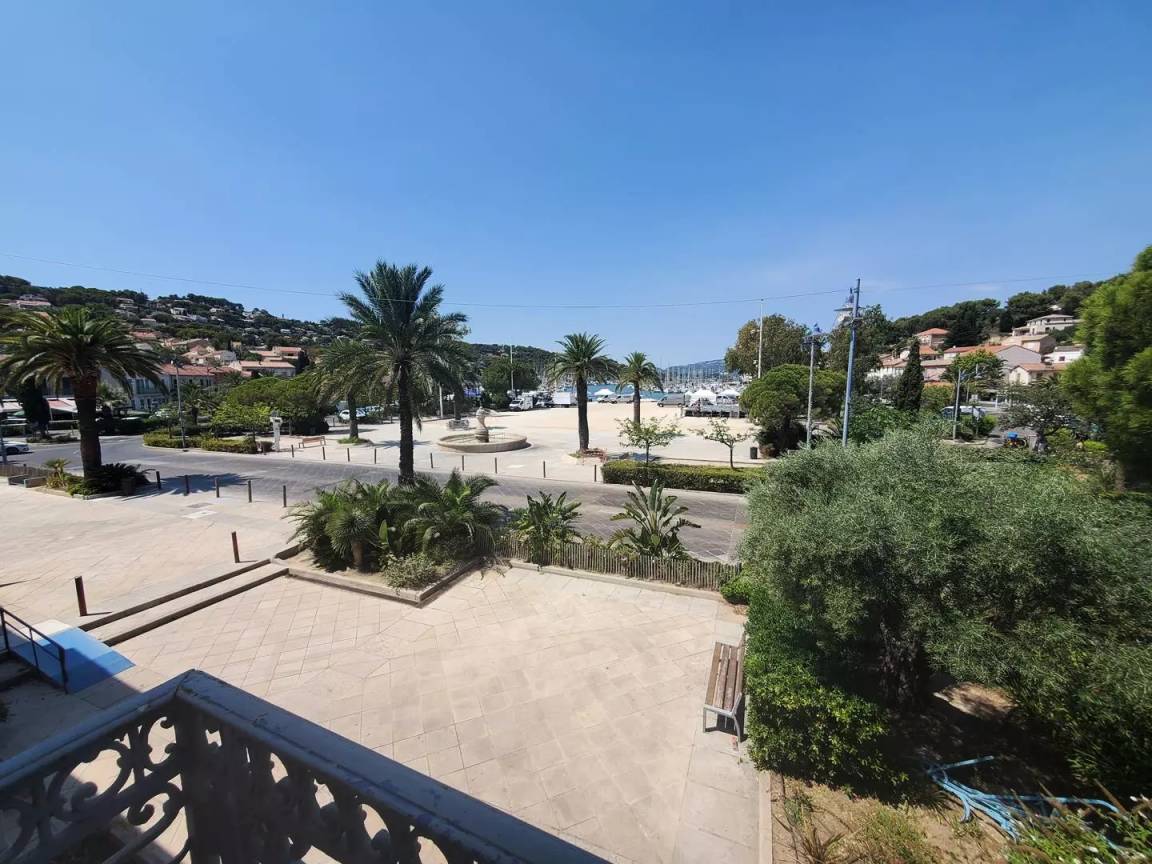 82 M² Appartement ∙ 3 Chambres ∙ 4 Personnes - Saint-Mandrier-sur-Mer