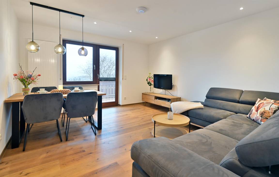 44 M² Ferienwohnung ∙ 1 Schlafzimmer ∙ 3 Gäste - Fulda