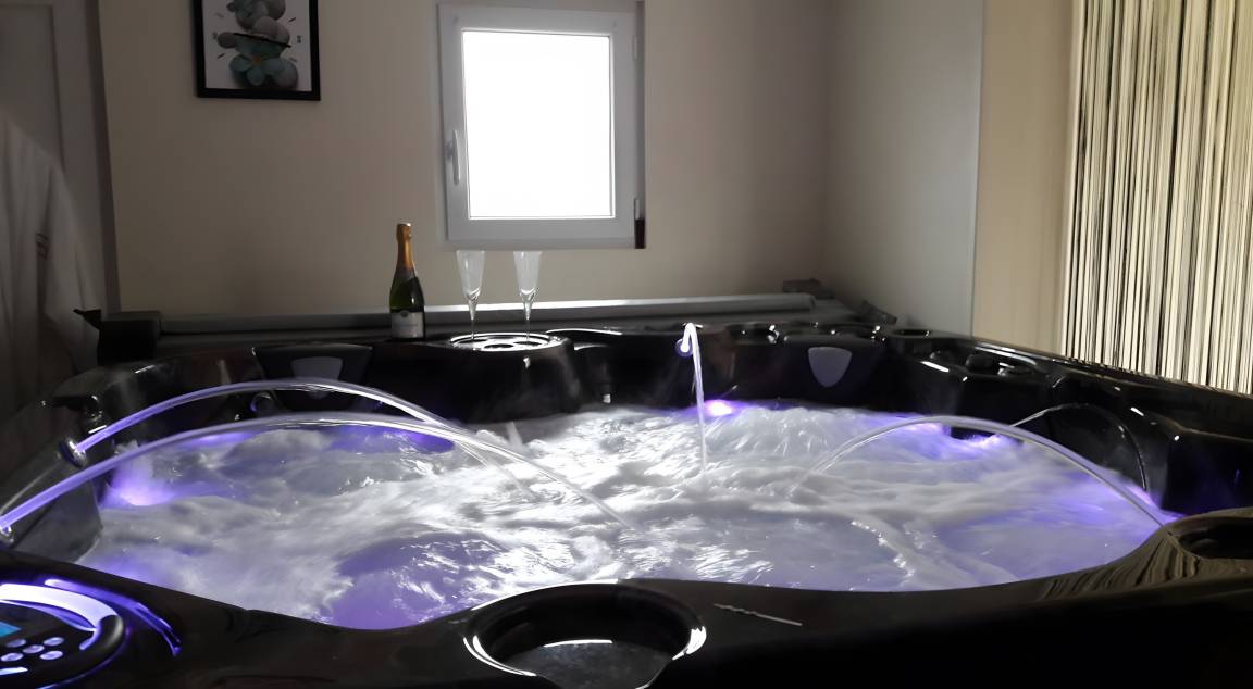 48 M² Ferienhaus ∙ 2 Schlafzimmer ∙ 4 Gäste - Valence