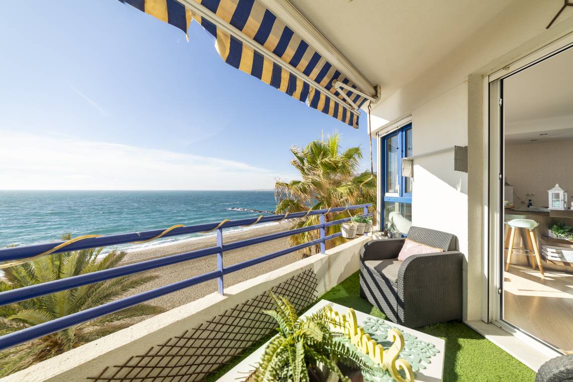 90 M² Apartment ∙ 2 Bedrooms ∙ 4 Guests - Almería