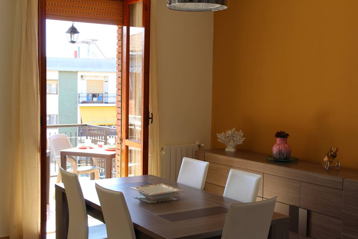 120 M² Apartment ∙ 3 Bedrooms ∙ 6 Guests - Cagliari
