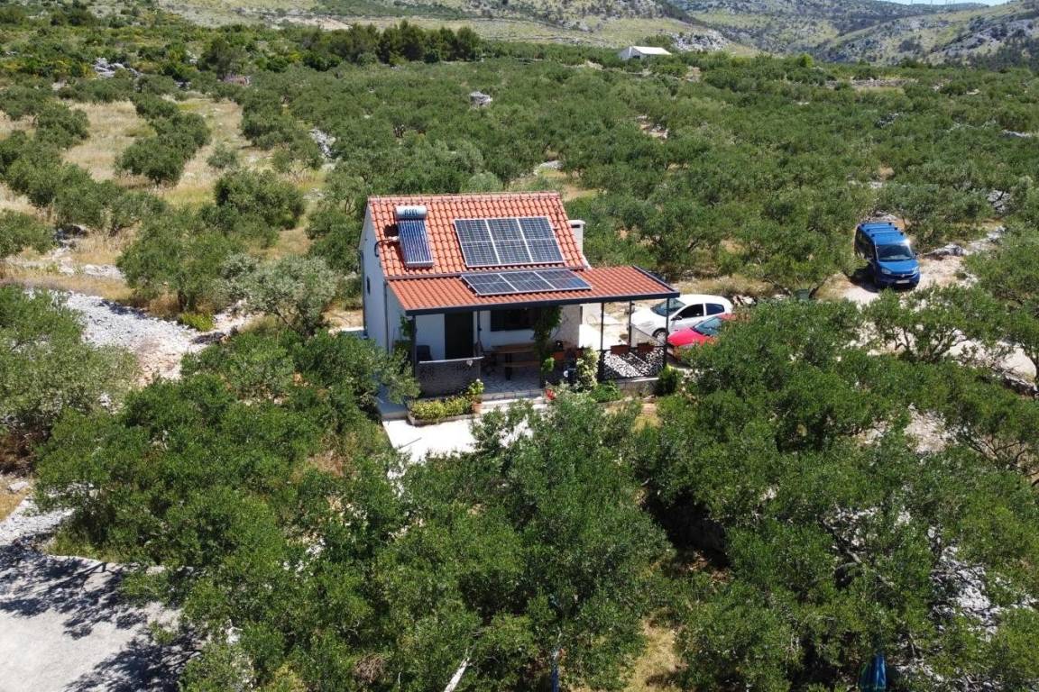 30 M² Ferienhaus ∙ 1 Schlafzimmer ∙ 4 Gäste - Seget Vranjica