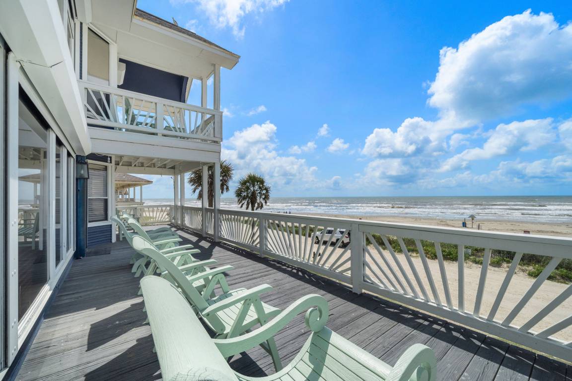 186 M² House ∙ 4 Bedrooms ∙ 16 Guests - West Beach, TX