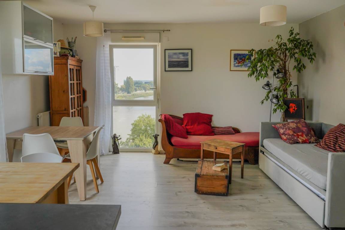 74 M² Appartement ∙ 2 Chambres ∙ 6 Personnes - Gare de Nantes