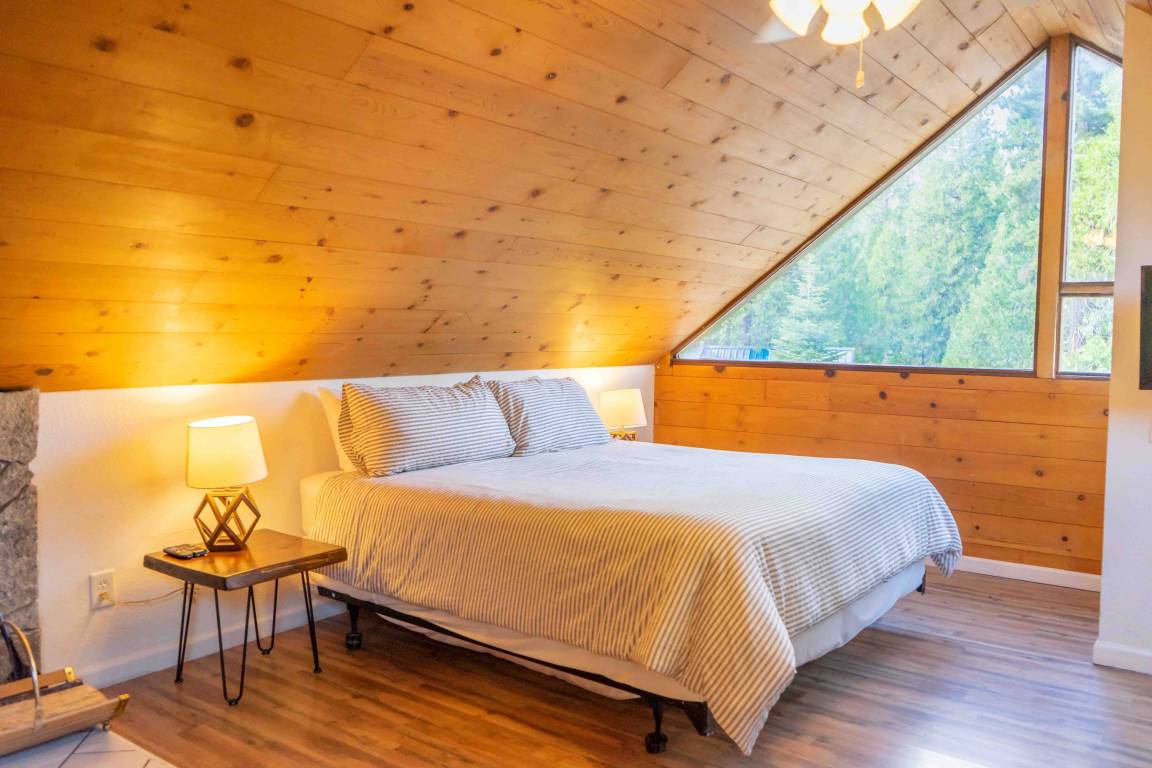 Apartment ∙ 1 Bedroom ∙ 4 Guests - Shaver Lake, CA