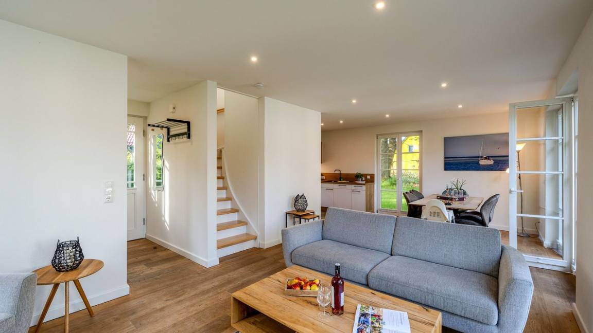 80 M² Ferienhaus ∙ 2 Schlafzimmer ∙ 6 Gäste - Prerow