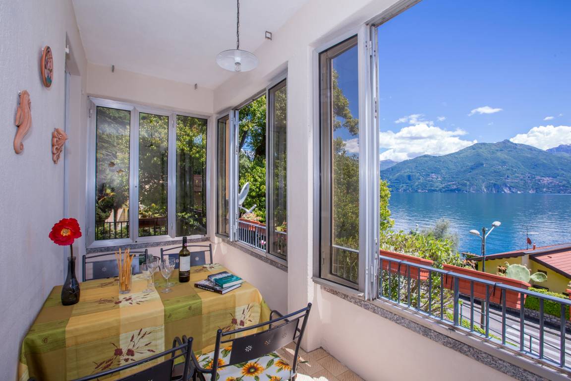 85 M² Apartment ∙ 2 Bedrooms ∙ 4 Guests - Menaggio
