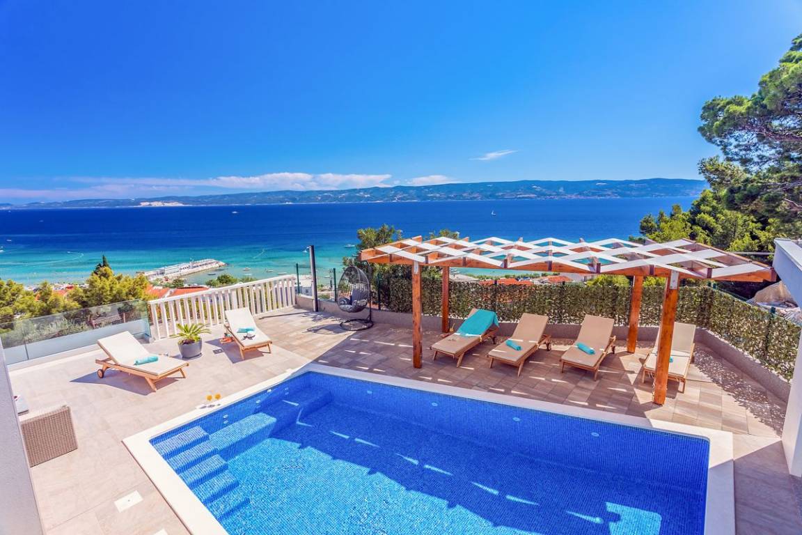 Villa ∙ 5 Schlafzimmer ∙ 10 Gäste - Omiš