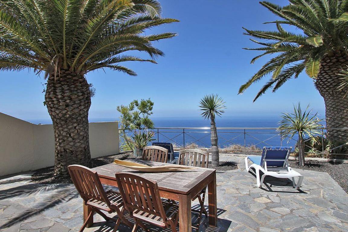 100 M² Ferienhaus ∙ 2 Schlafzimmer ∙ 4 Gäste - Puerto Naos