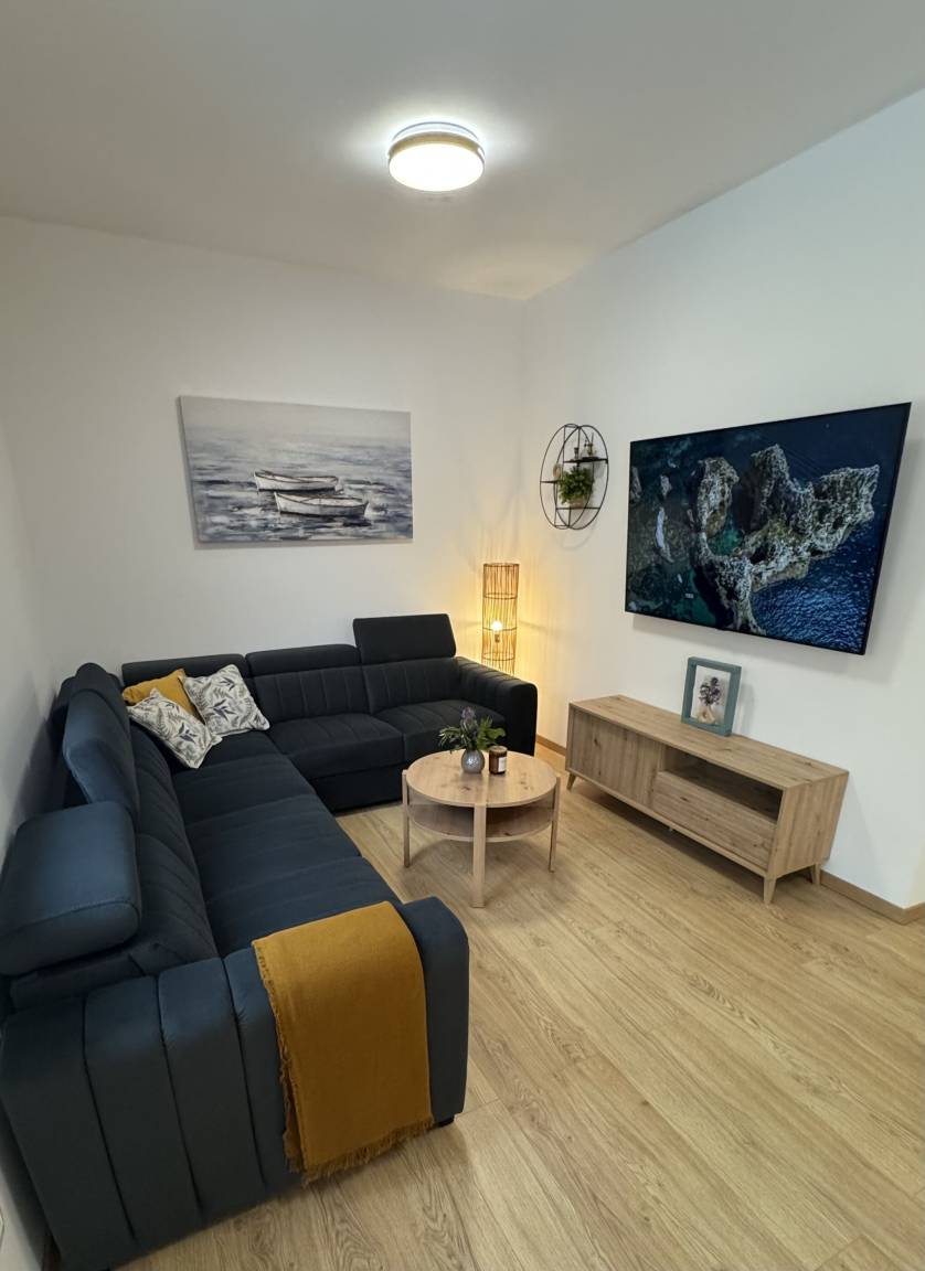 110 M² Ferienhaus ∙ 3 Schlafzimmer ∙ 8 Gäste - Mimice