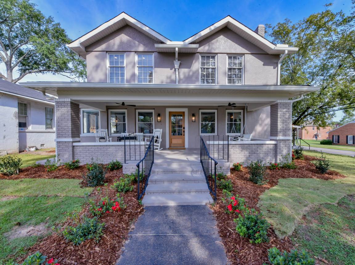 House ∙ 5 Bedrooms ∙ 13 Guests - Tuscaloosa, AL