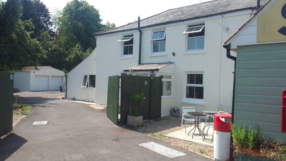 200 M² House ∙ 4 Bedrooms ∙ 8 Guests - Dorchester