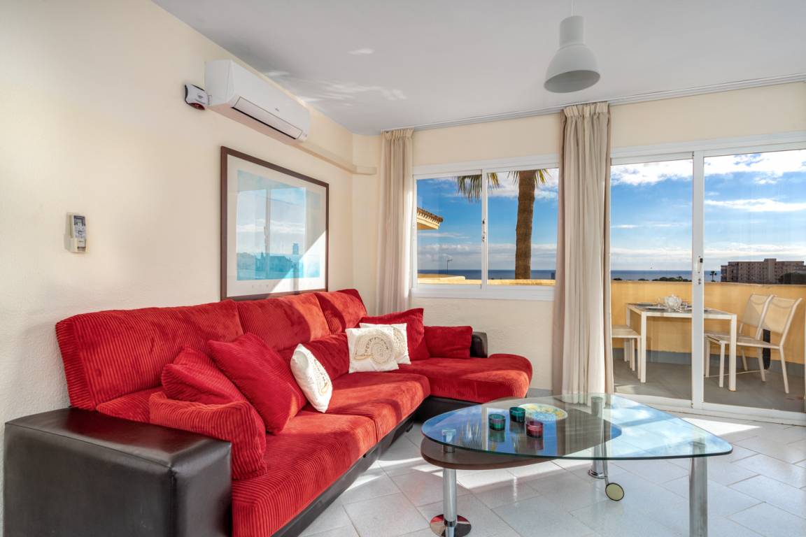 89 M² Apartamento ∙ 2 Habitaciones ∙ 6 Huéspedes - Calahonda