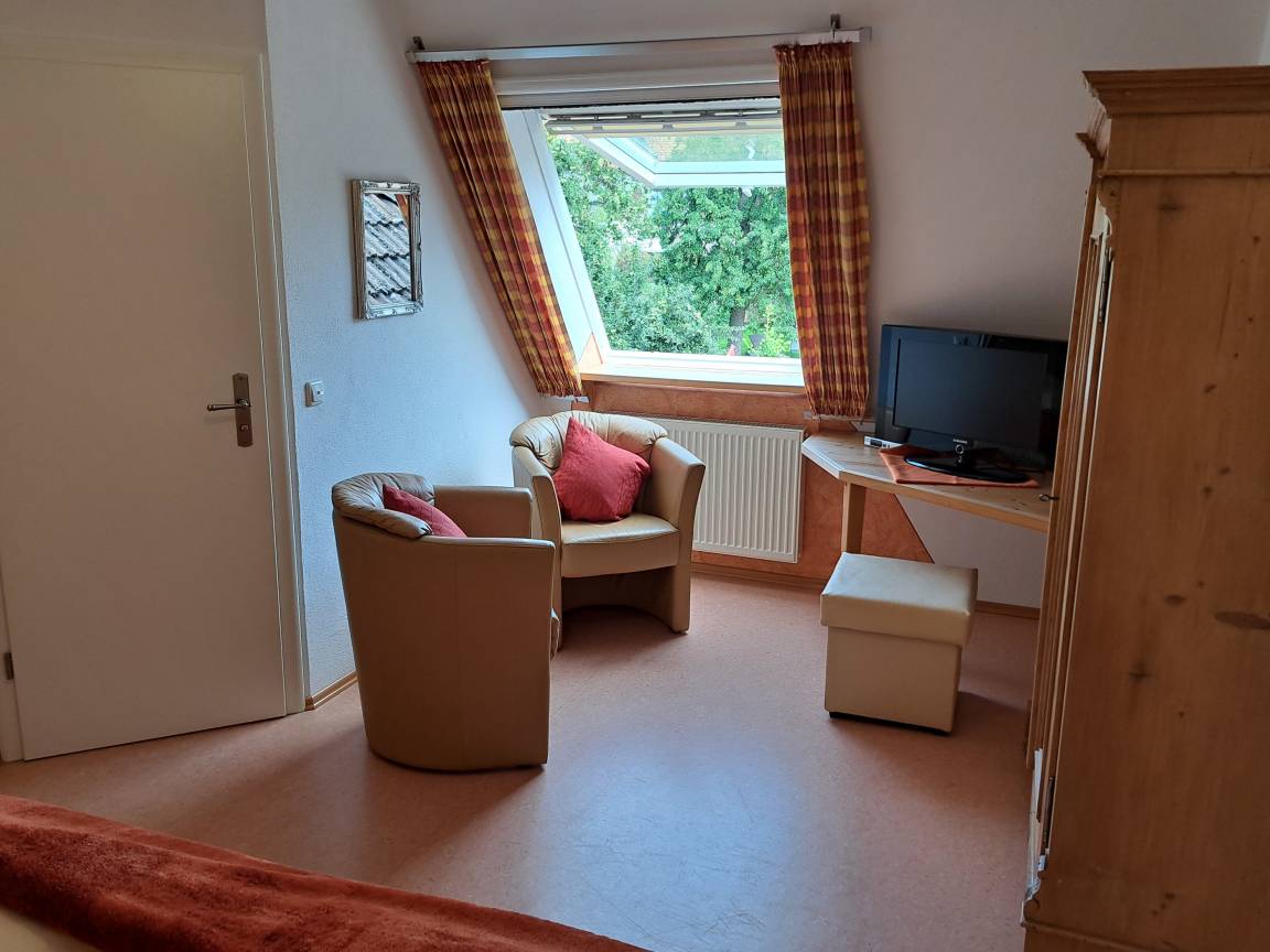 Ferienwohnung ∙ 2 Schlafzimmer ∙ 4 Gäste - Spalt