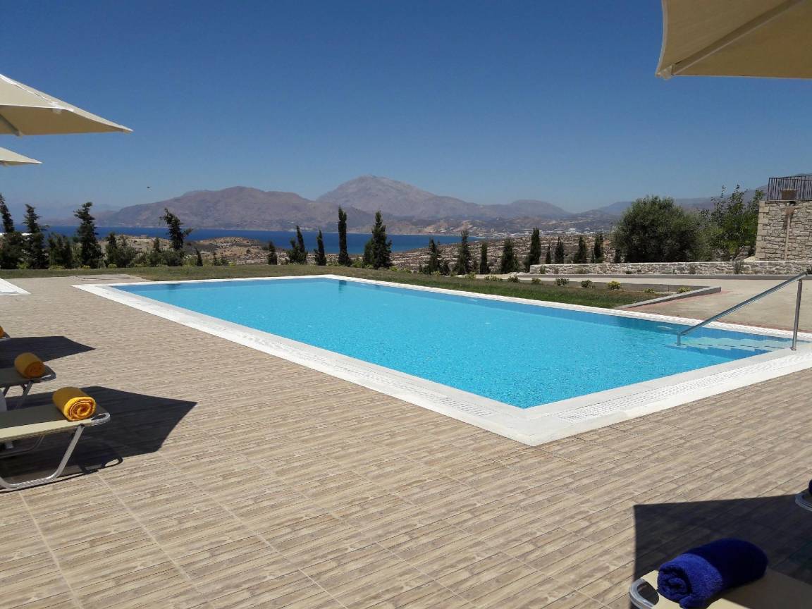 85 M² Apartment ∙ 2 Bedrooms ∙ 4 Guests - Pitsidia