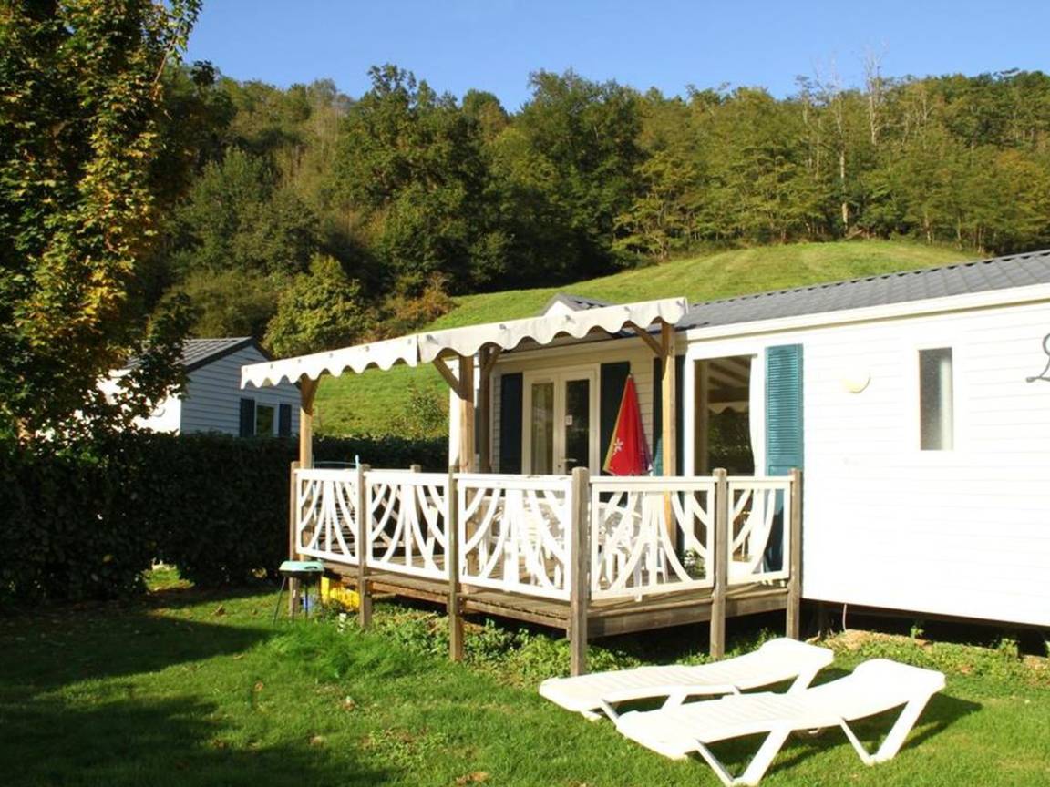 30 M² Caravan ∙ 2 Bedrooms ∙ 5 Guests - Ariege