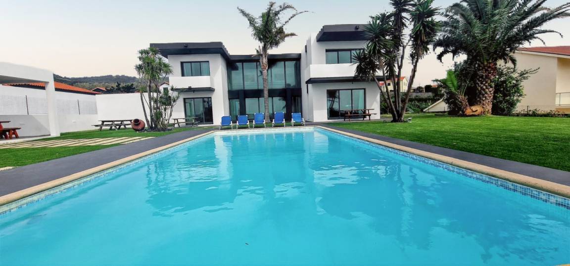 1200 M² Vivenda ∙ 5 Quartos ∙ 10 Hóspedes - Furnas