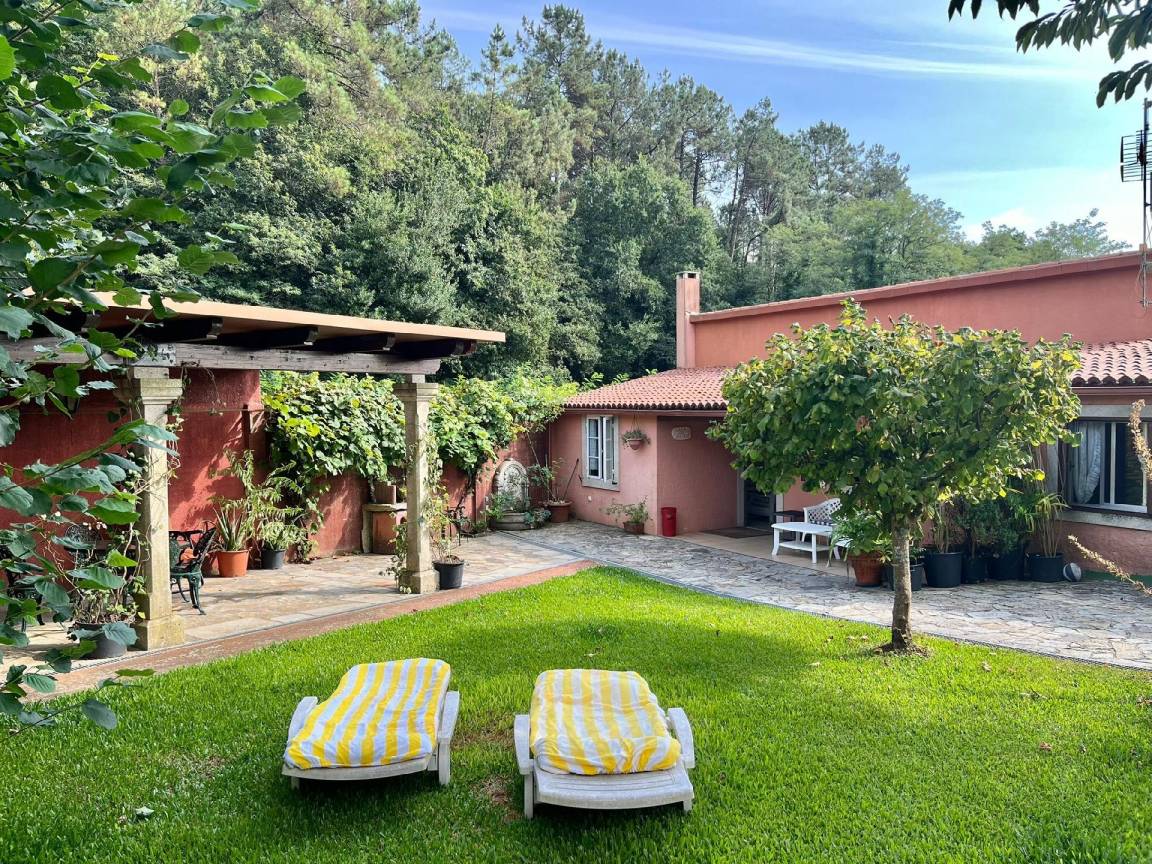 70 M² House ∙ 2 Bedrooms ∙ 4 Guests - Ames